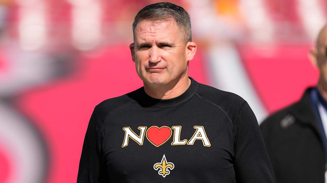 Darren Rizzi talks Buccaneers loss, coaching candidacy, roster