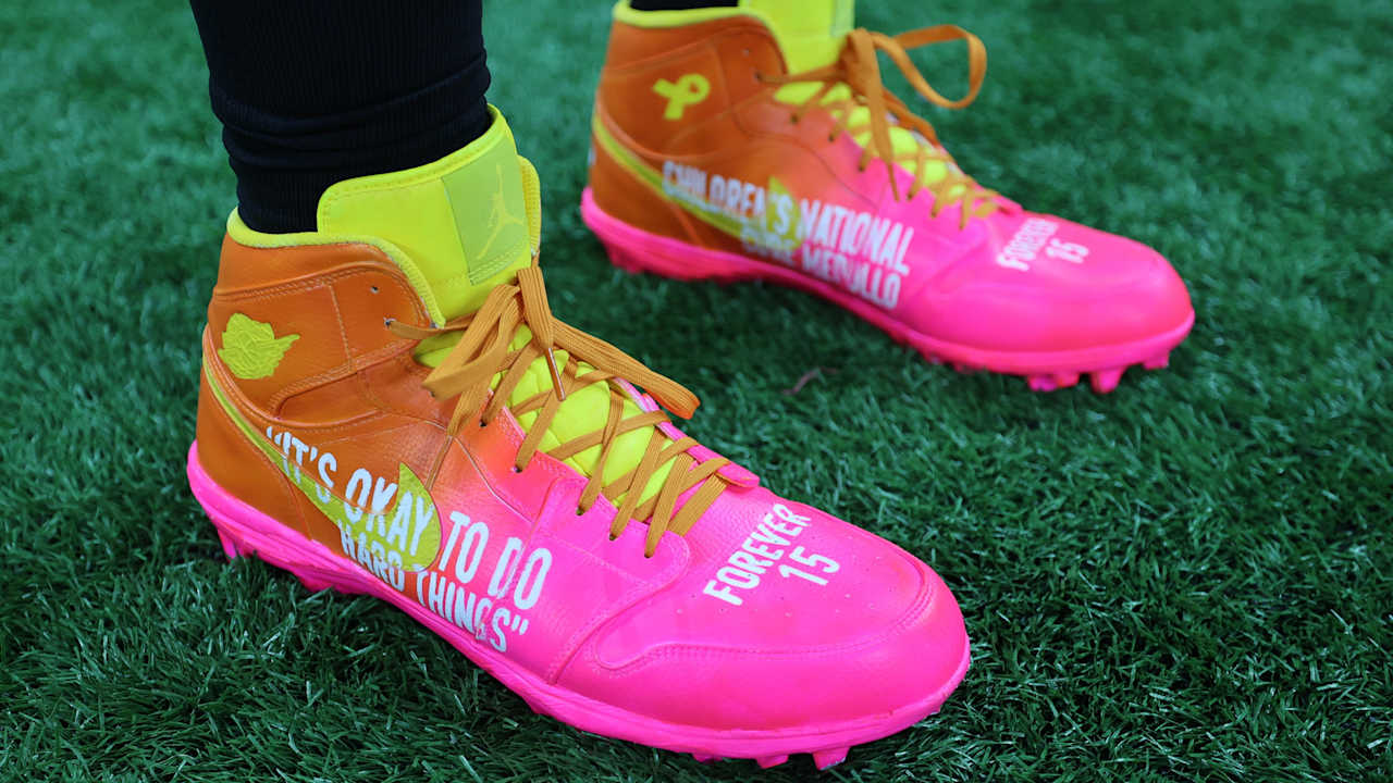 Photos: Saints rock 'My Cause, My Cleats' on gameday | 2025 NFL Week 12
