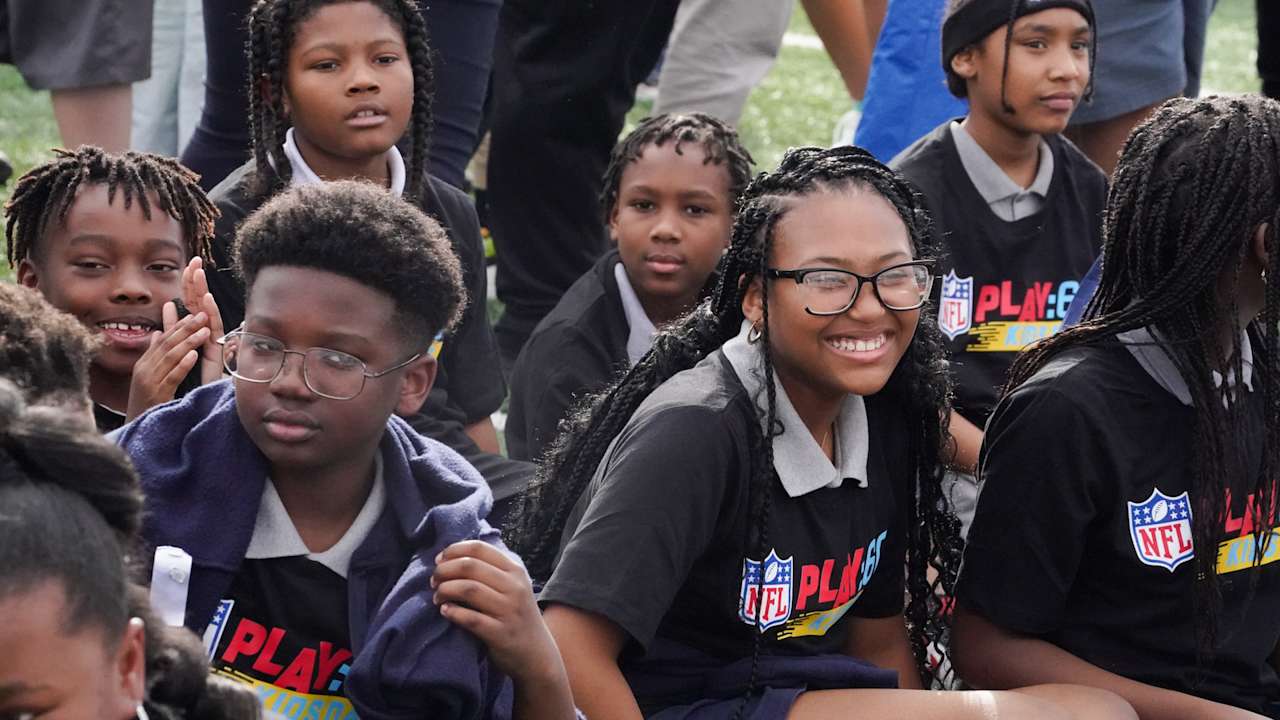 Photos: NFL Play 60 Kids Day welcome local students | Super Bowl LIX