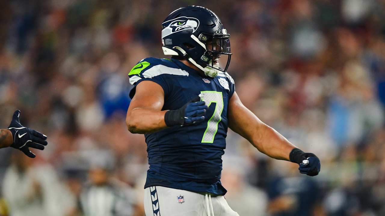 Two-Sack Game ‘Means A Lot’ For Seahawks Outside Linebacker Uchenna Nwosu