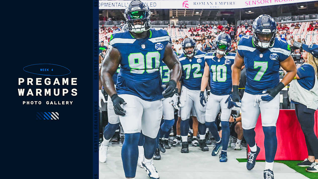 PHOTOS: Seahawks Take The Field For Pregame Warmups Ahead Of Kickoff In ...