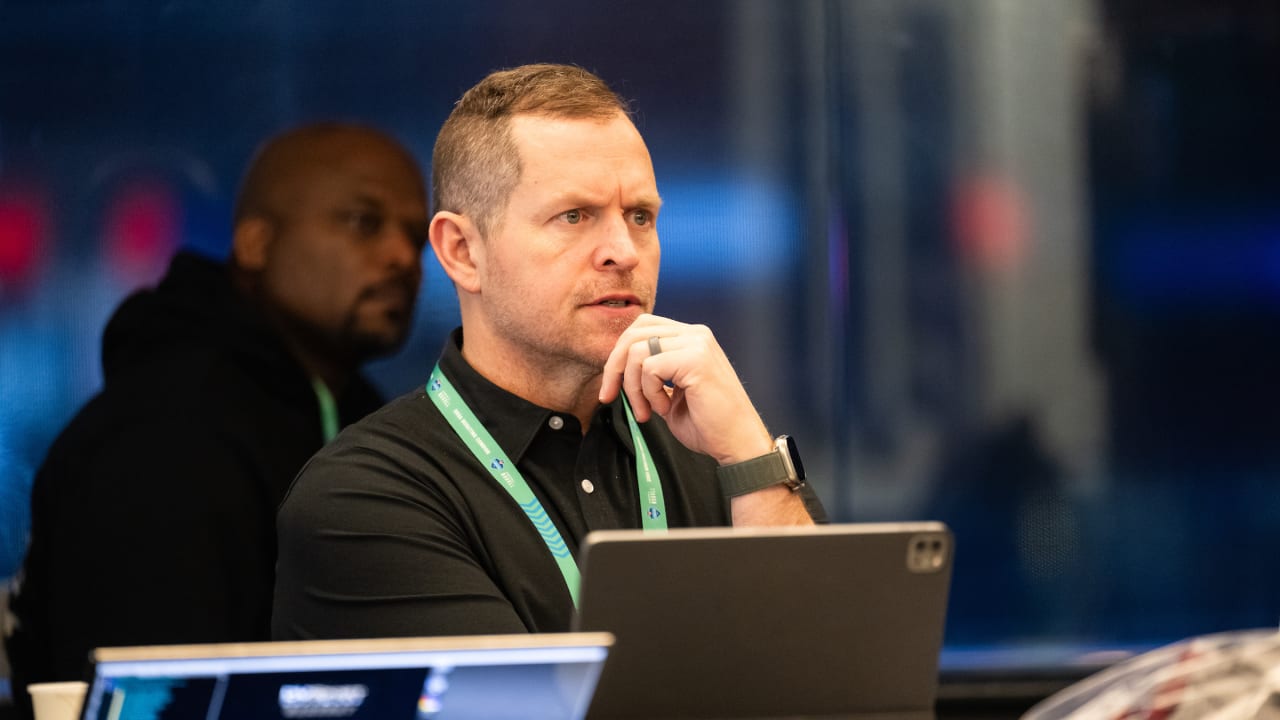 PHOTOS: Seahawks Scouts At The NFL Scouting Combine
