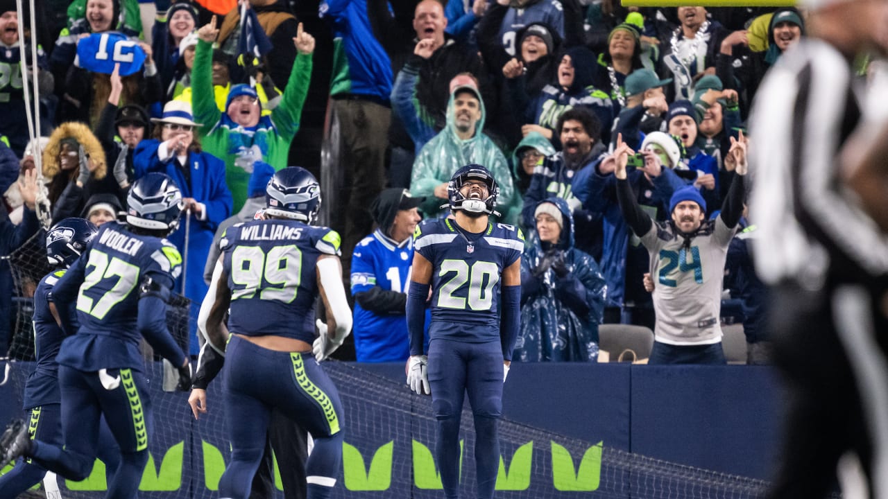 Julian Love Welcomes Baby, Will Play In Seahawks' Week 16 Game vs. Tennessee Titans