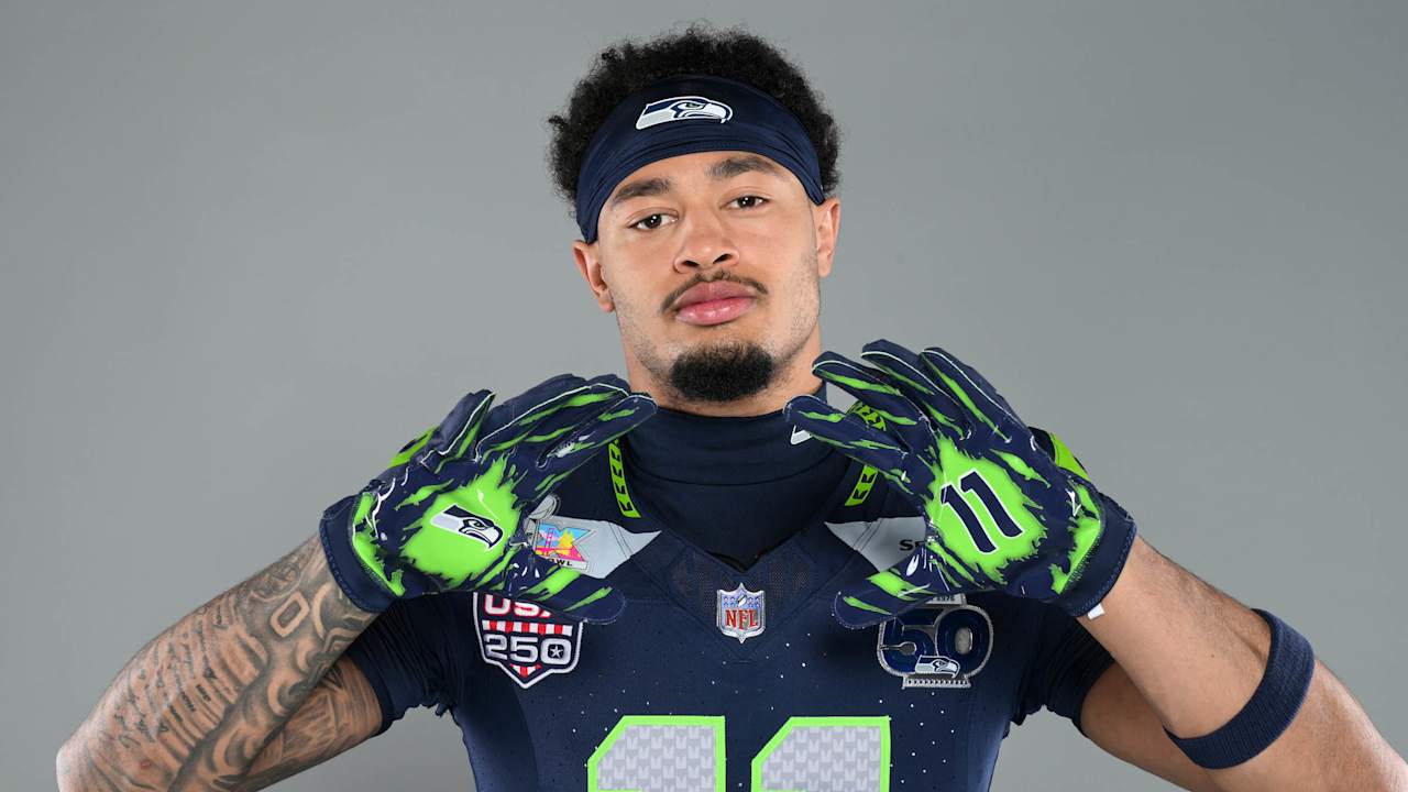 PHOTOS: Seahawks Super Bowl LX Media Day Portraits