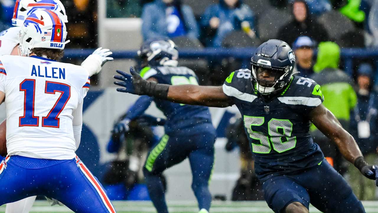 ‘No Bad Blood’ Between Derick Hall And Jarran Reed After 'Flare Up'