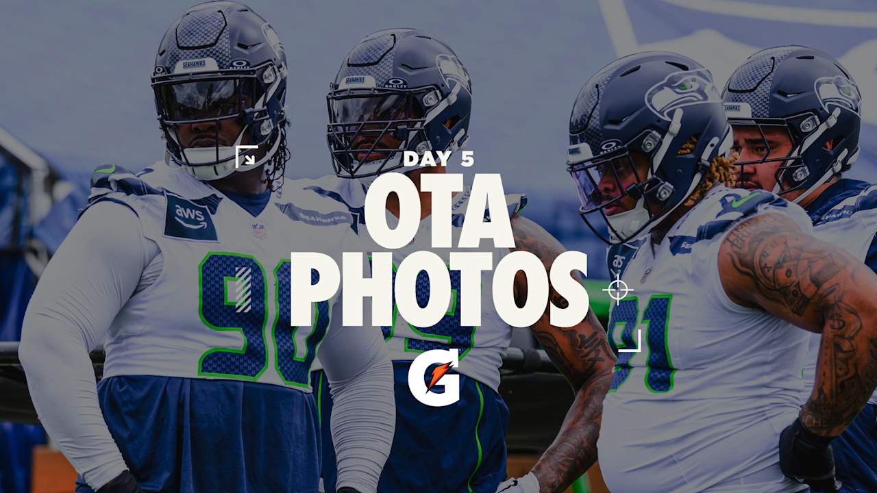 PHOTOS: Seahawks Lock In For An OTA Workout On Wednesday Afternoon