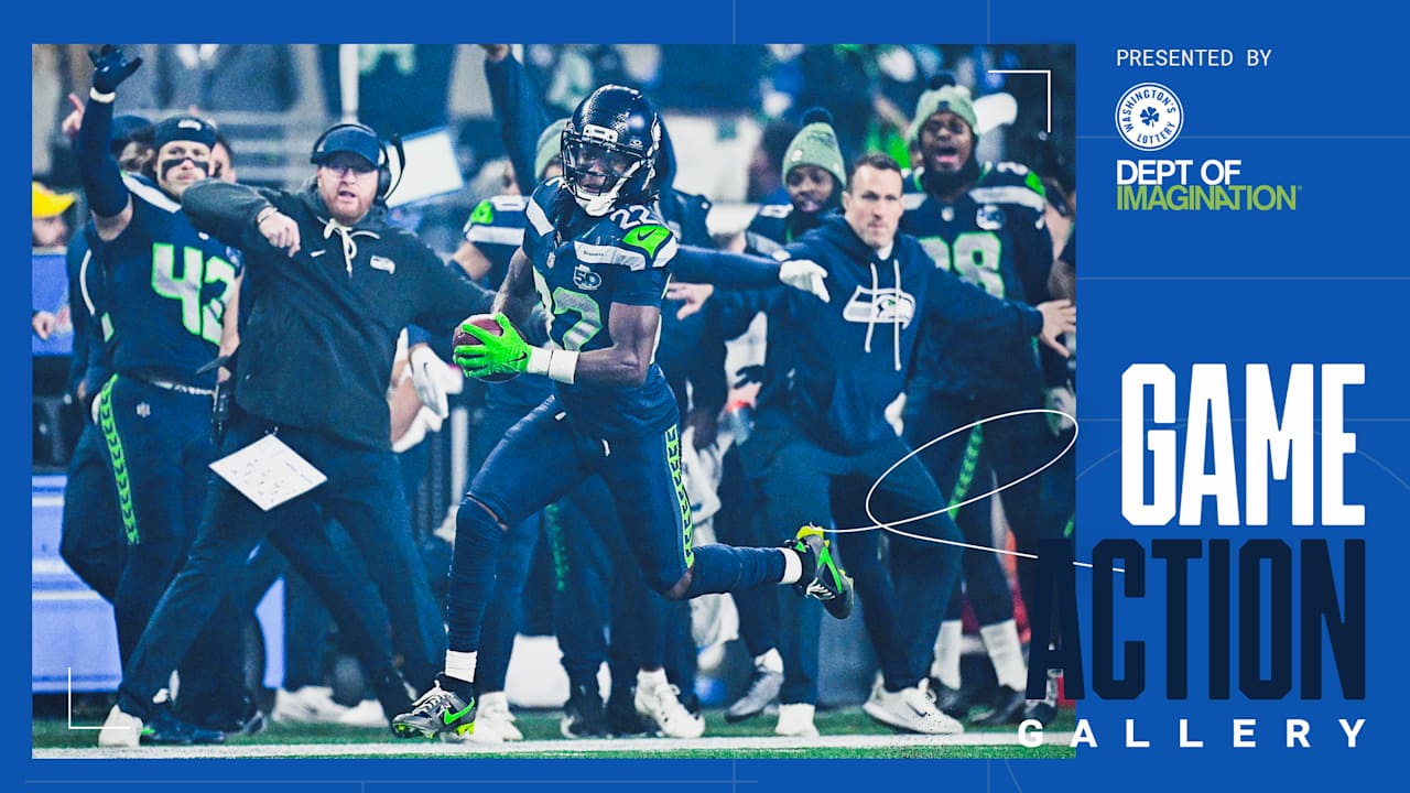 PHOTOS: Must-See Game Action Shots From The Seahawks vs. 49ers NFC ...