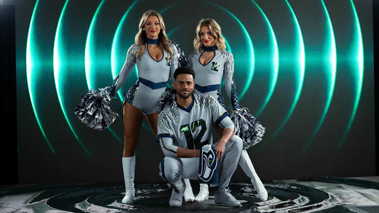 PHOTOS: First Look At Seahawks Dancers Rivalries Uniform