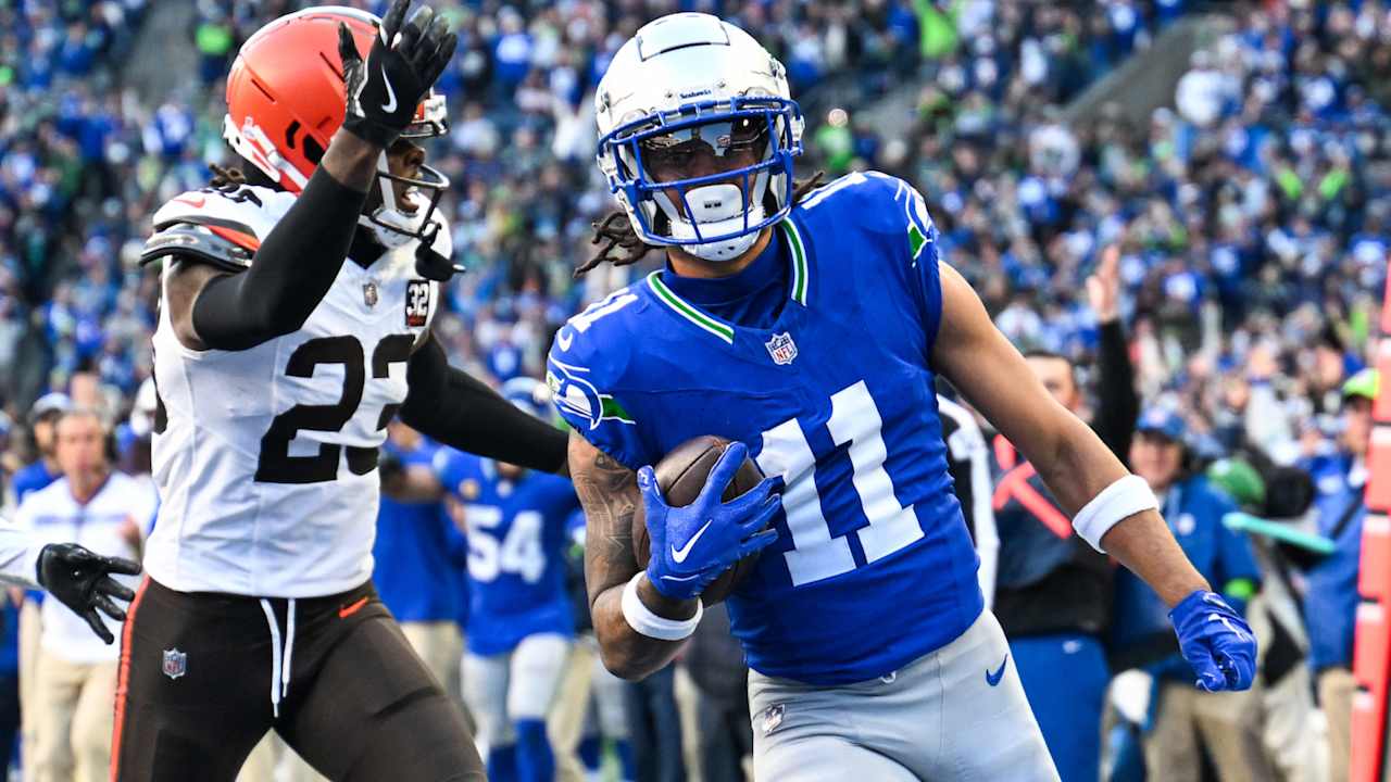 Top Seahawks Moments While Wearing The Throwback Uniforms