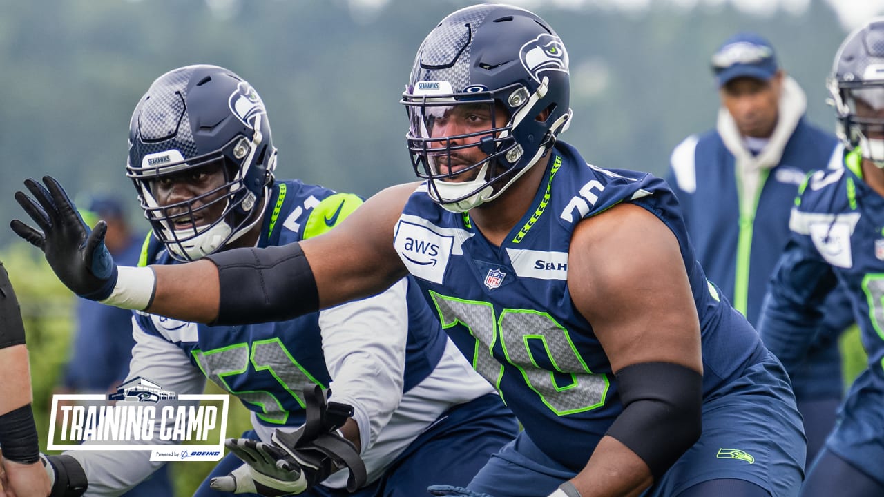 Top 2024 Seahawks Training Camp Storylines: Who Starts At Guard & Center?