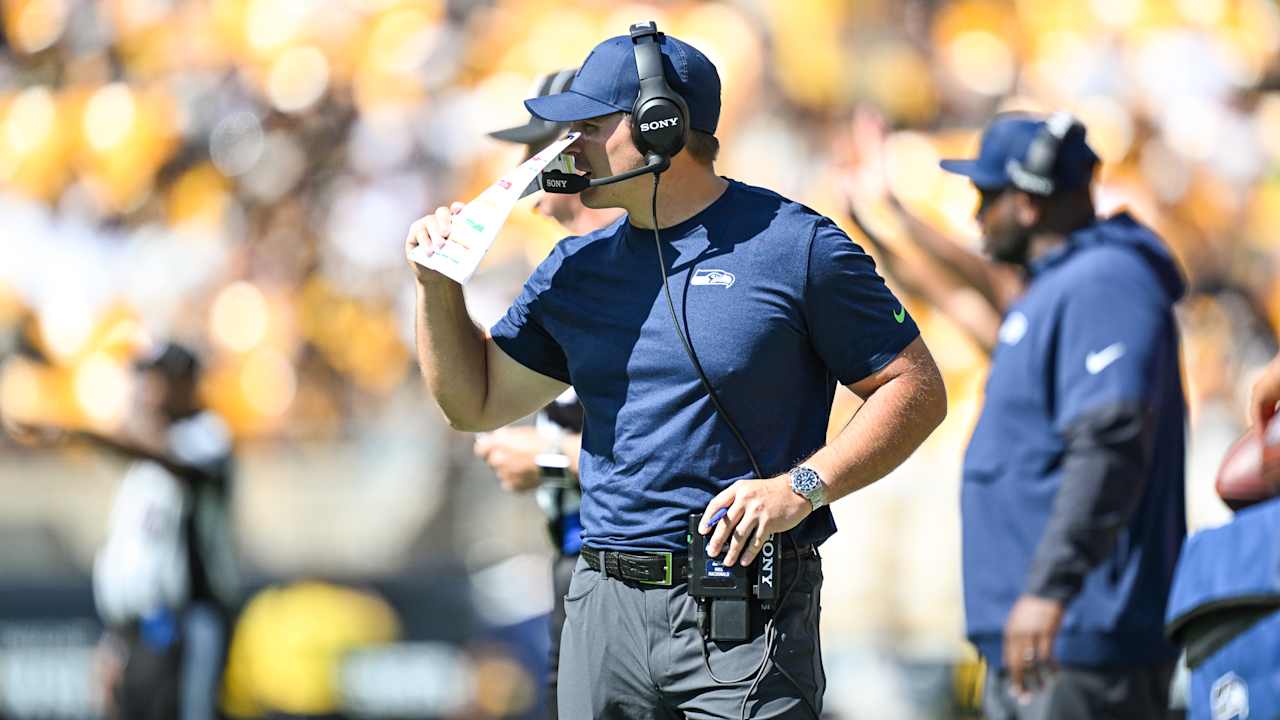 Sam Darnold ‘Unflappable’ & Other Things We Learned From Seahawks Coach ...