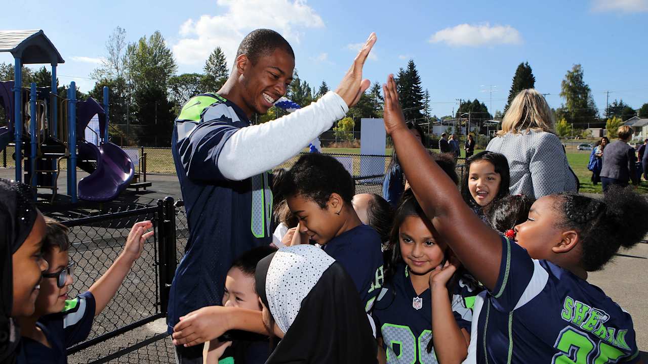 PHOTOS: Best Of Tyler Lockett In The Community