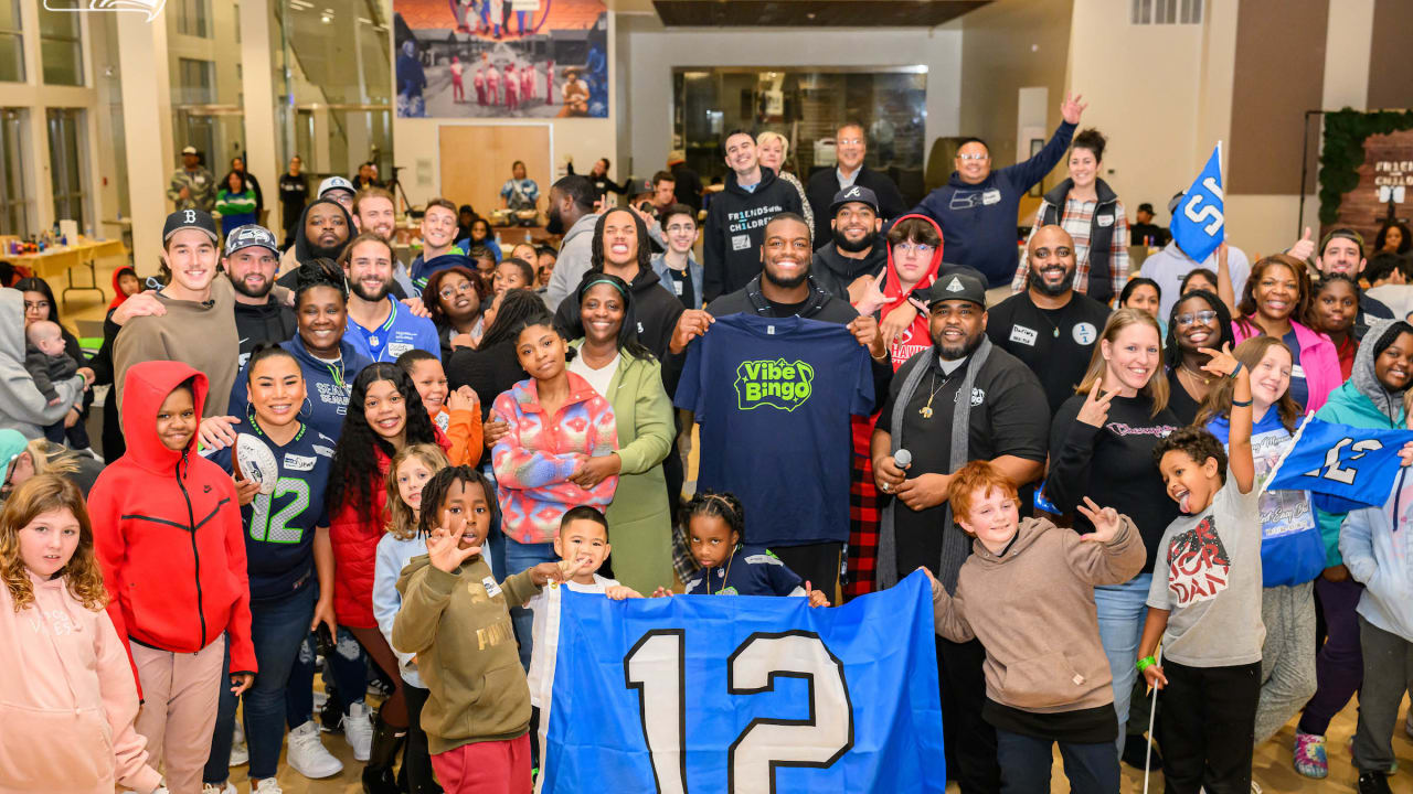 PHOTOS: 2023 Friends Of The Children Friendsgiving