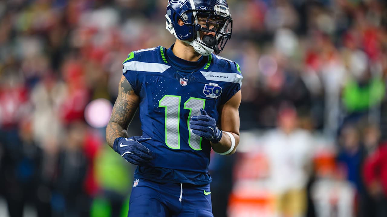 Five Seahawks Named To PFWA All-NFC Team, Two Named All-NFL