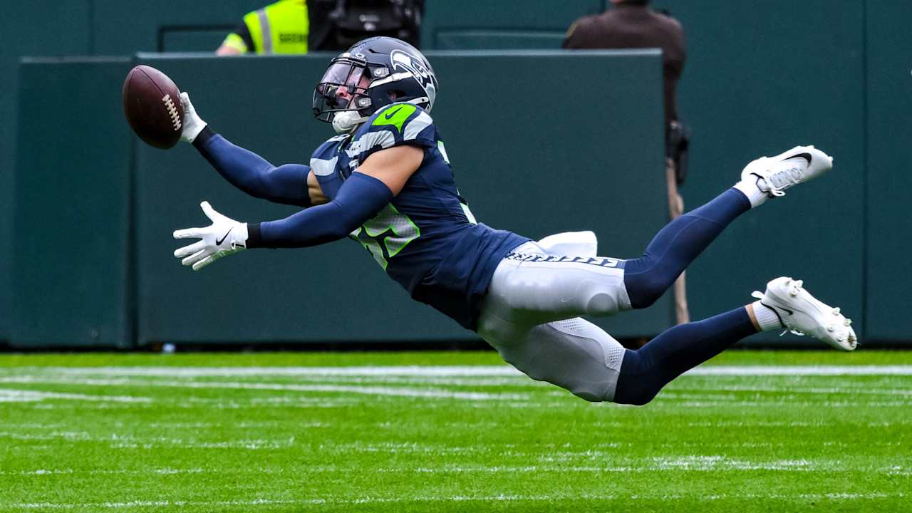 Ty Okada Makes ‘Phenomenal’ Interception In Preseason Finale