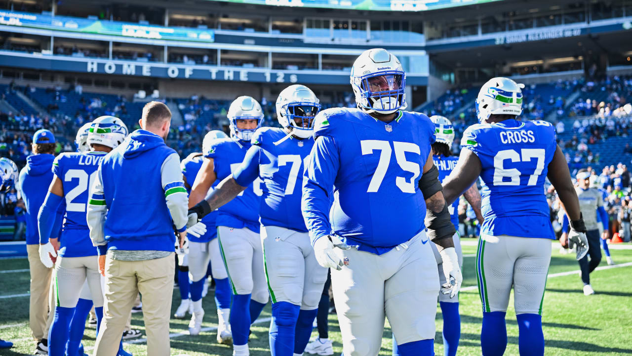 Seahawks Offensive Line Making “Obvious Statement” Under Leadership Of ...
