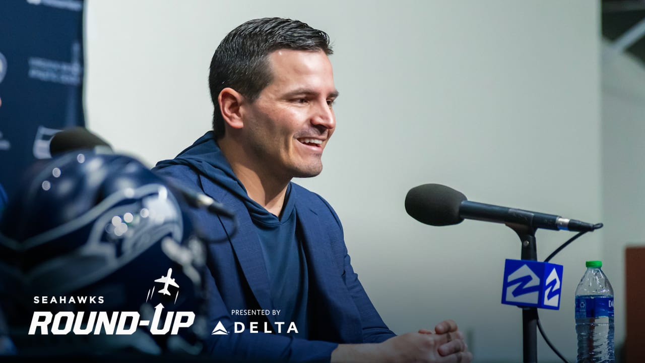 Friday Round-Up: Welcome to Seattle: The Football World Reacts to Mike ...