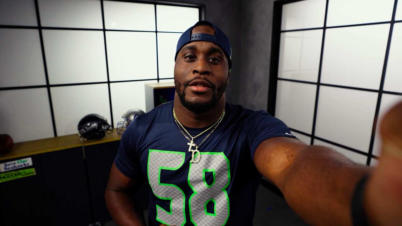 Incoming Call - Seahawks Players Leave A Message To The 12s
