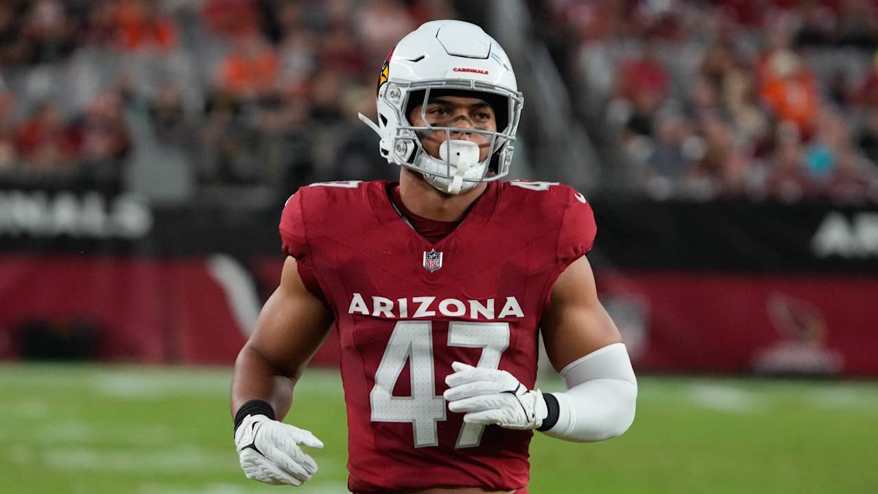 Seahawks Sign LB Ezekiel Turner To Practice Squad