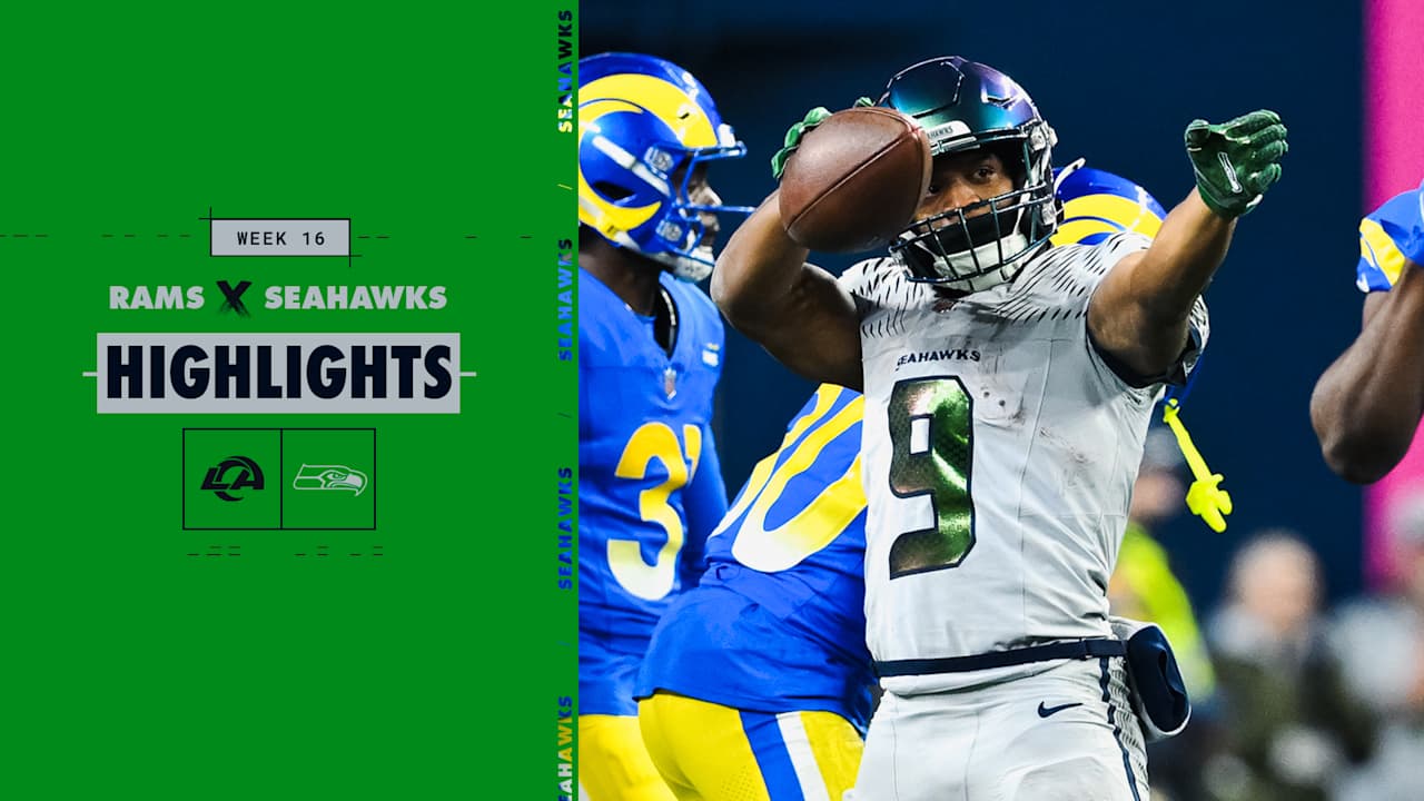 Kenneth Walker III Picks Up 17 Yards To Move The Chains Highlight ...