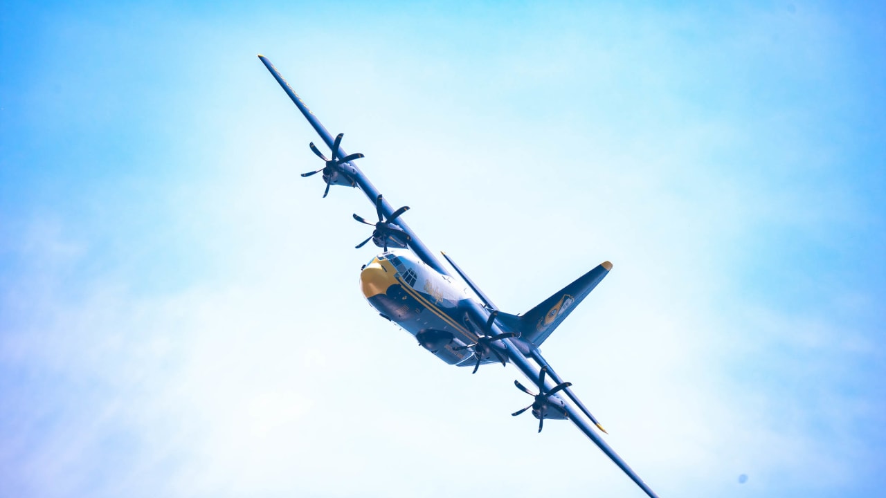 PHOTOS: U.S. Navy Blue Angels Visit Seahawks Training Camp