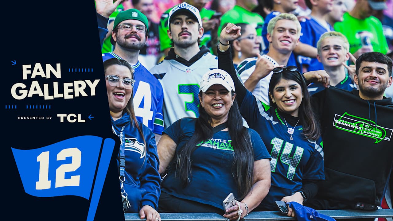 PHOTOS: 12s Swarm State Farm Stadium For Week 14 at Cardinals