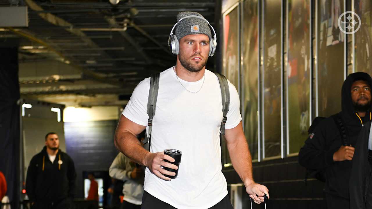 ARRIVAL PHOTOS: Week 3 at Patriots