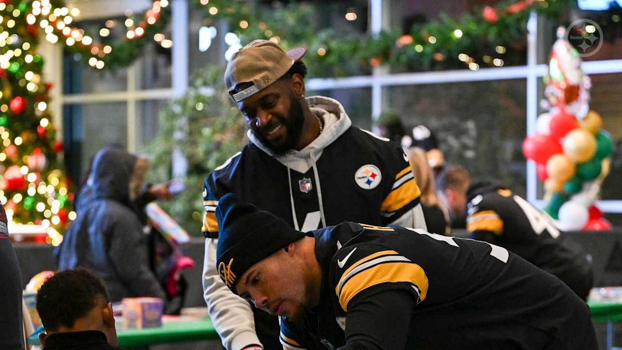 PHOTOS: 2025 Giving back at the holidays