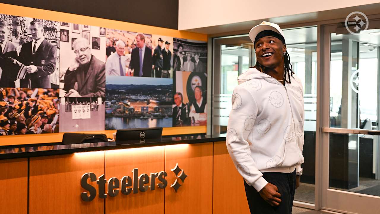 PHOTOS: Rookies arrive and get ready