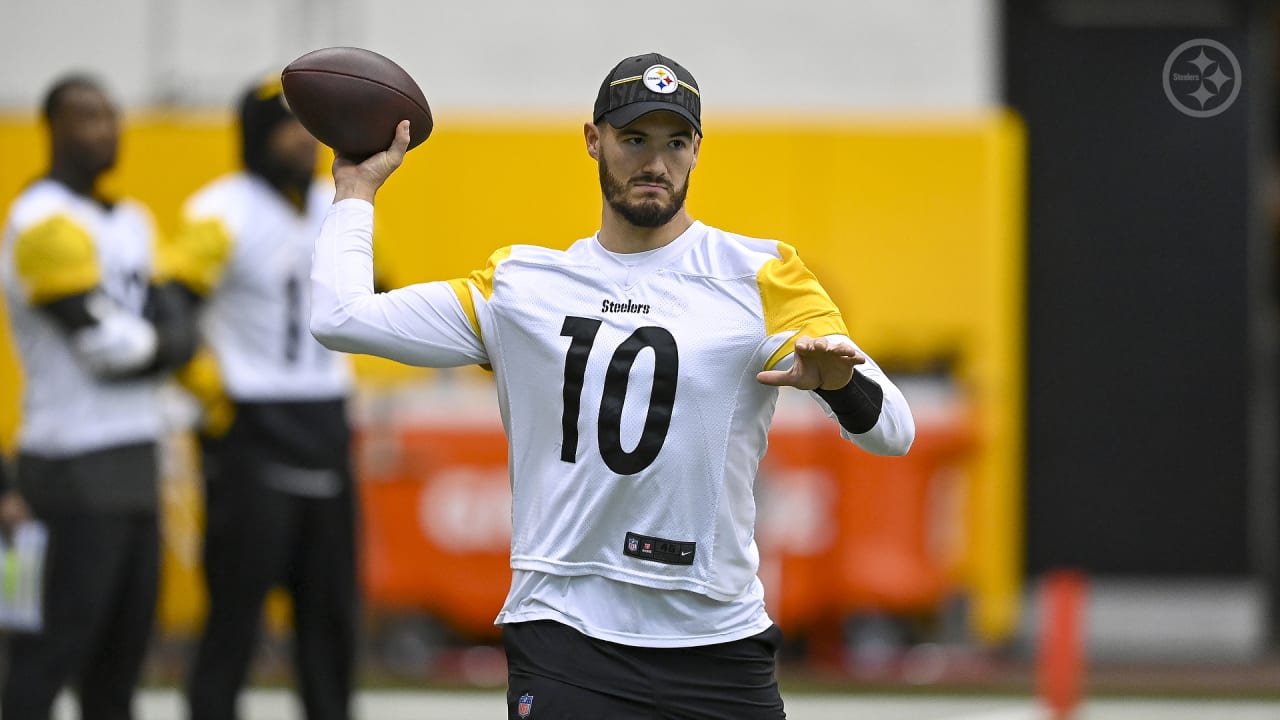 PHOTOS: Practice - Patriots Week - Day 1