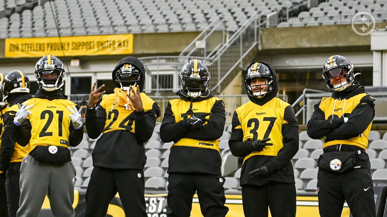 PHOTOS: Practice - Wild Card Week - Day 1