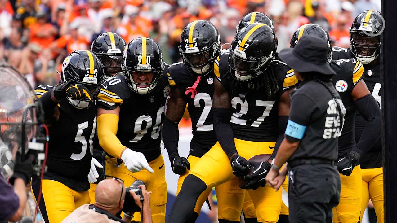 HIGHLIGHT: Trice Jr. with the INT