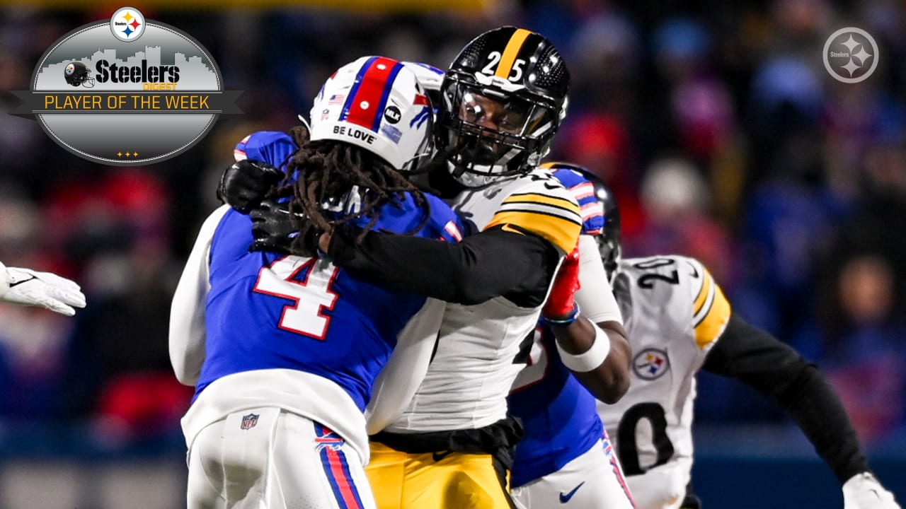 Rowe is Digest Player of the Week