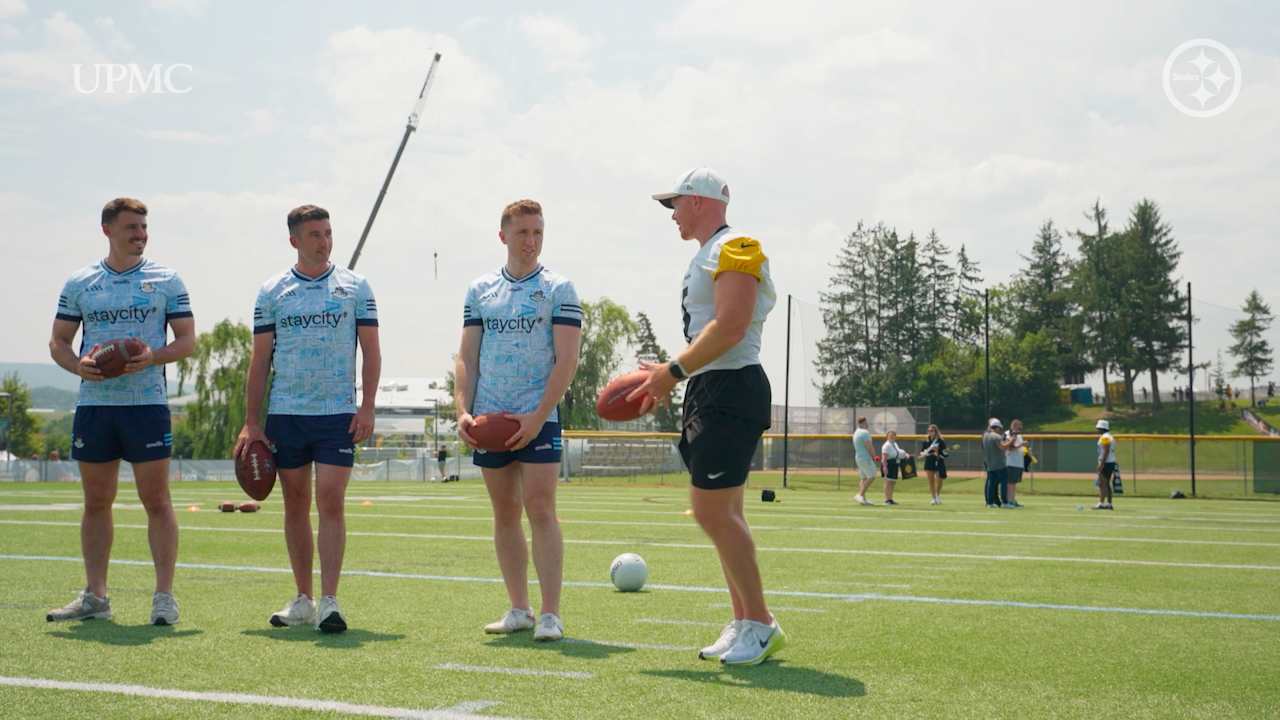 WATCH: Johnston teaches Dublin GAA Athletes how to Punt