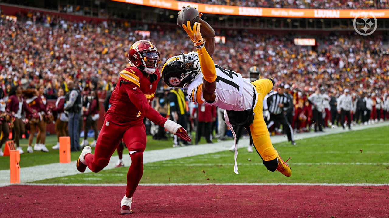 GAME PHOTOS: Week 10 at Commanders