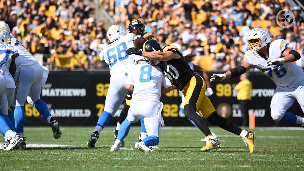 HIGHLIGHT: Watt tracks down Heinicke for sack