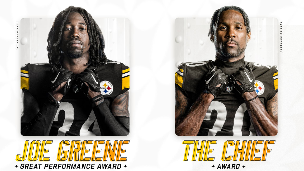 Porter, Peterson win team awards