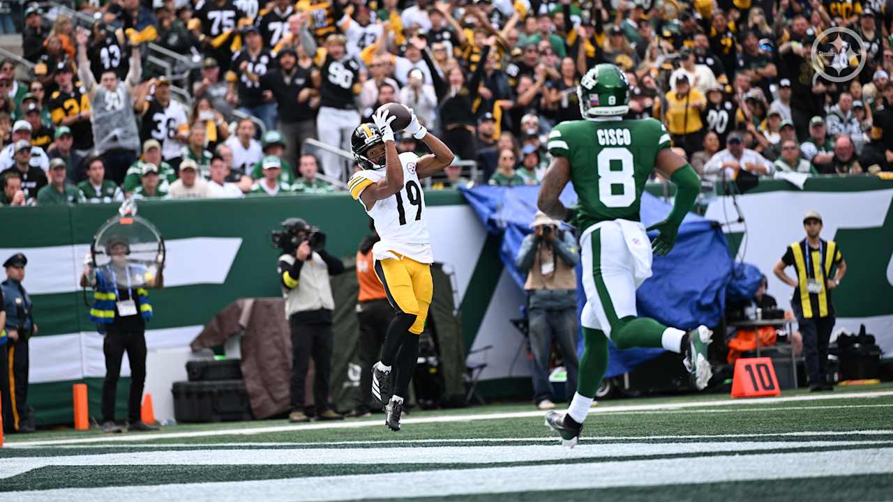 HIGHLIGHT: Rodgers pinpoints Austin III for TD