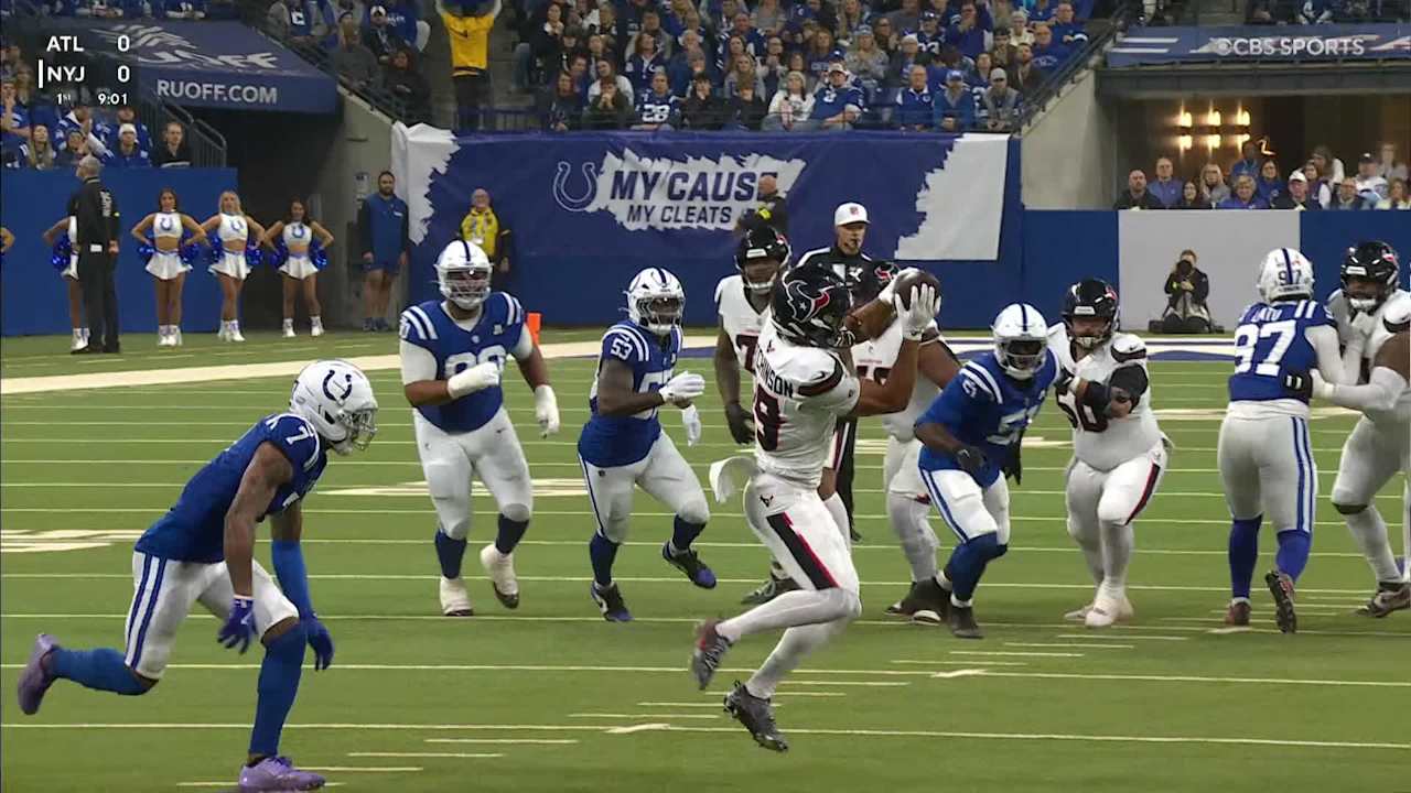 Hutchinson's 24-yard slant-route reception sets up Texans in scoring ...
