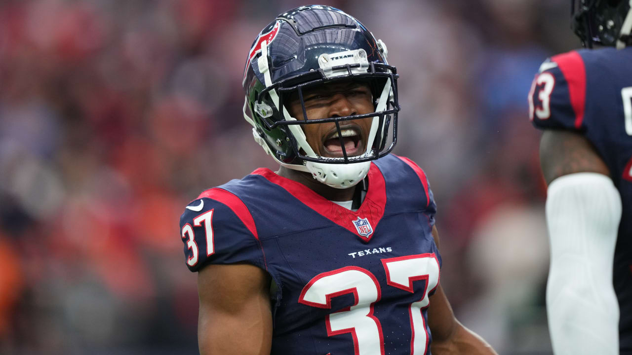 The Houston Texans made a roster move.