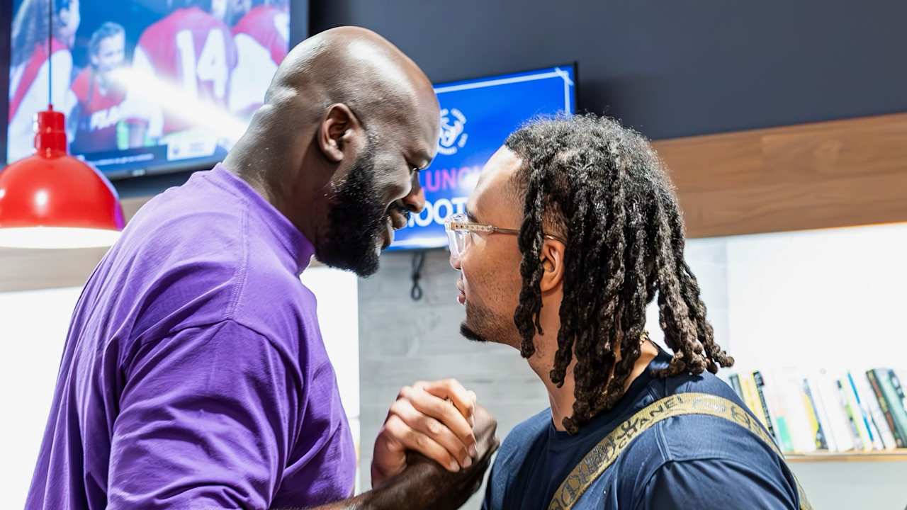 Shaq visits the Houston Texans | GOAT TALK