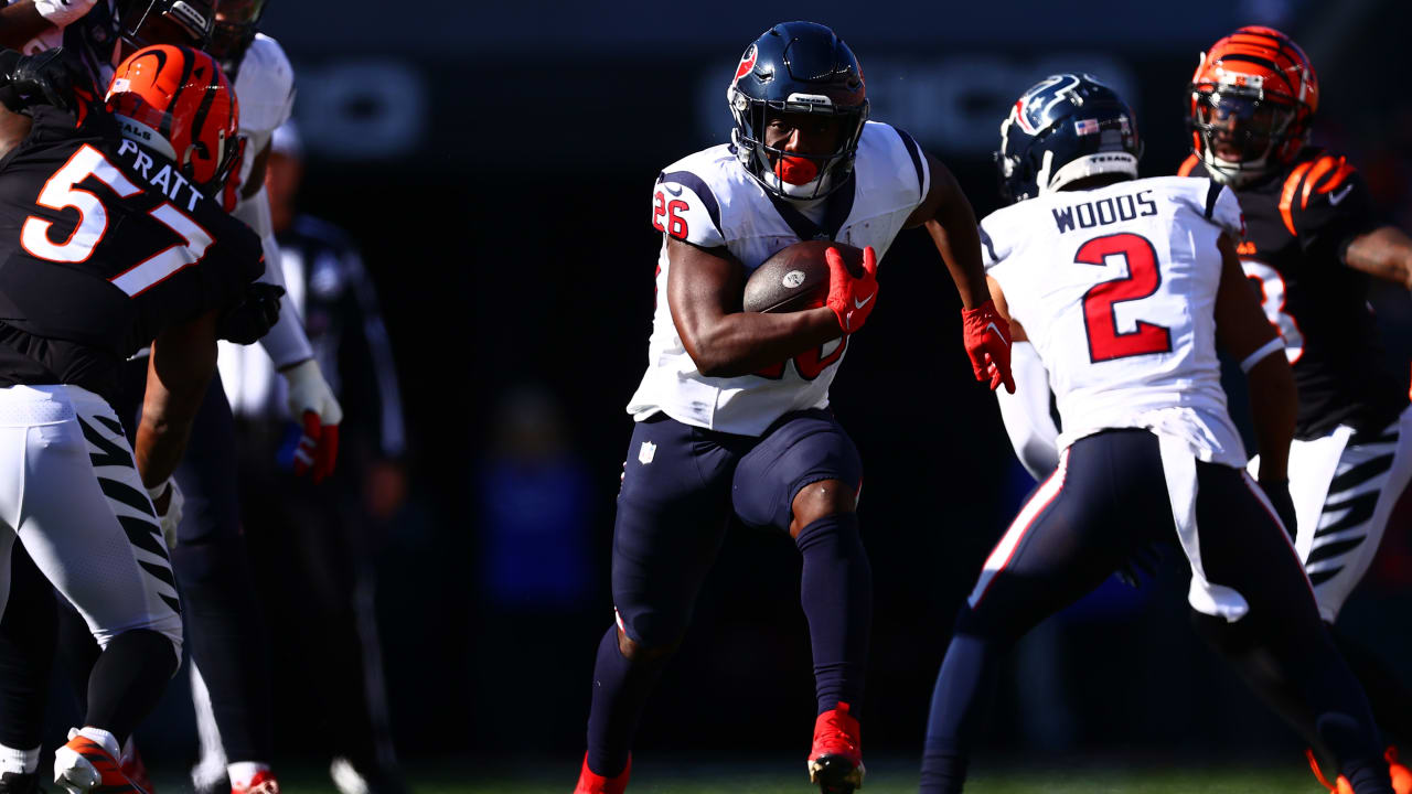 Highlights: Devin Singletary's best plays from 161-yard game | Week 10