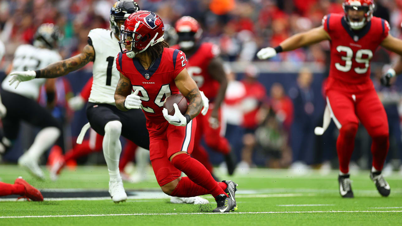 Highlights: Stingley Jr. snags interception via Trevor Lawrence's ...