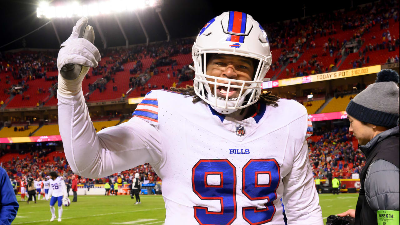 Defensive tackle Tim Settle is an artist, has six years of NFL ...