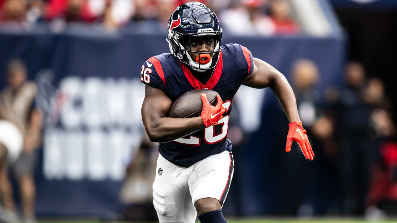 Devin Singletary joins The Slant