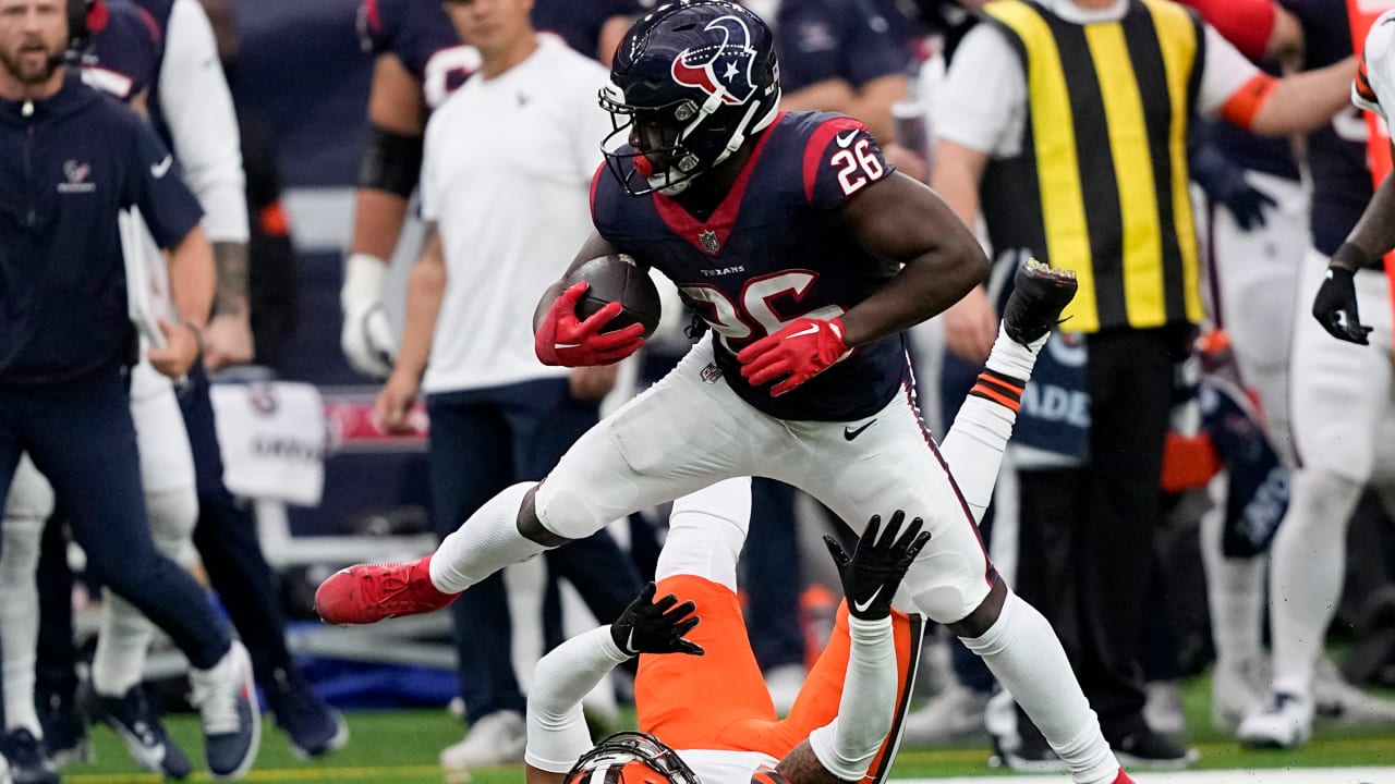 Highlights: Devin Singletary rushes for a 29-yard gain