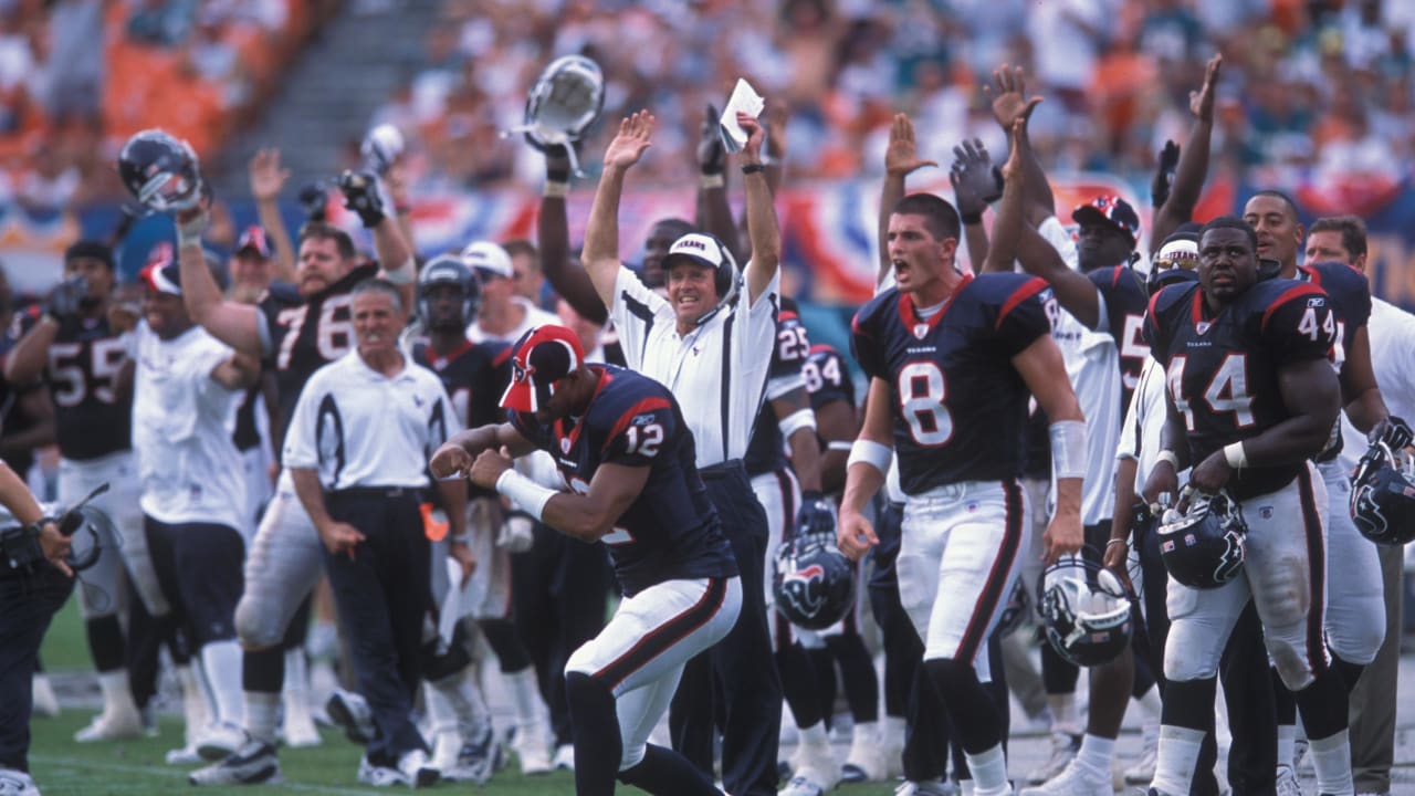 Great shots of the Texans uniforms