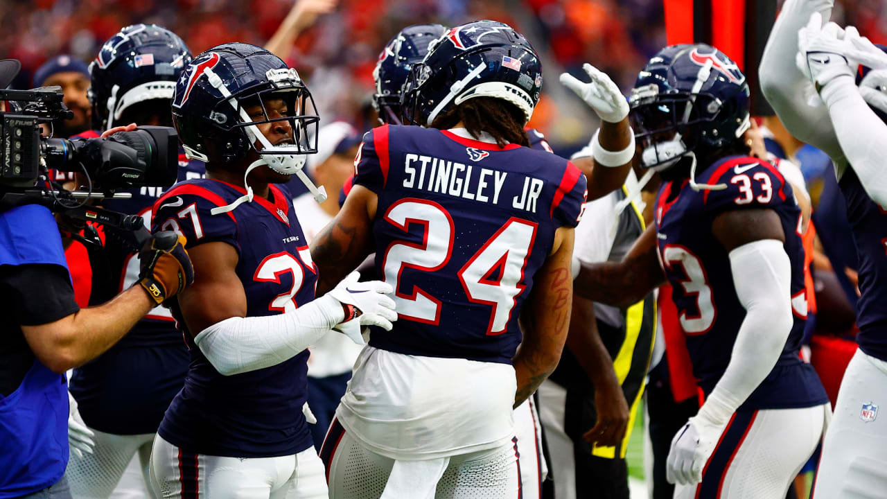 Highlights: Derek Stingley intercepts Russell Wilson's pass