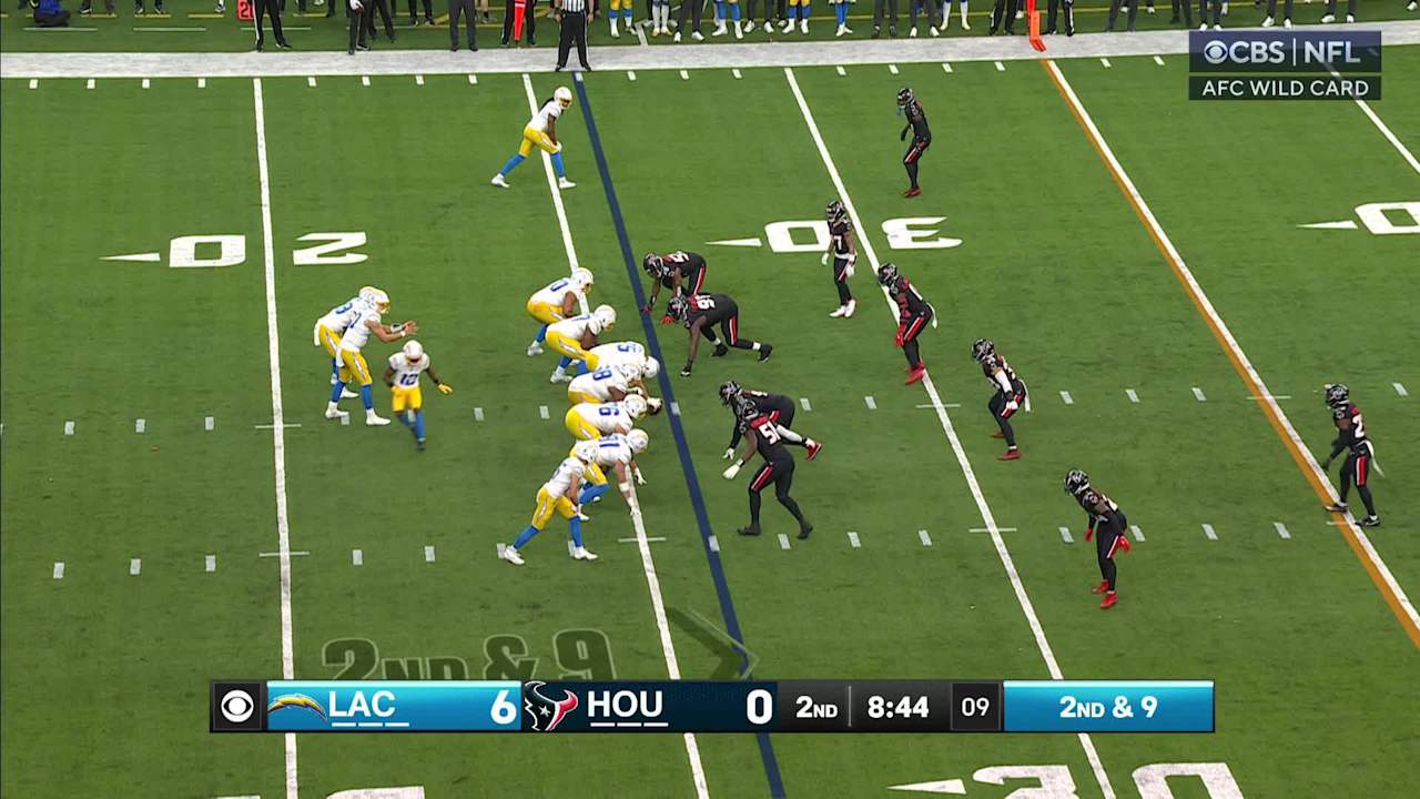 Kamari Lassiter's hit-stick tackle of Derius Davis reverberates ...