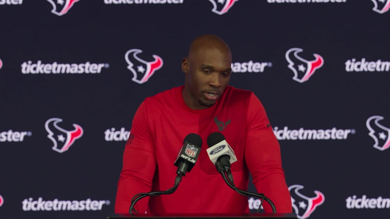 Head Coach DeMeco Ryans speaks to the media after Week 16 win over Raiders